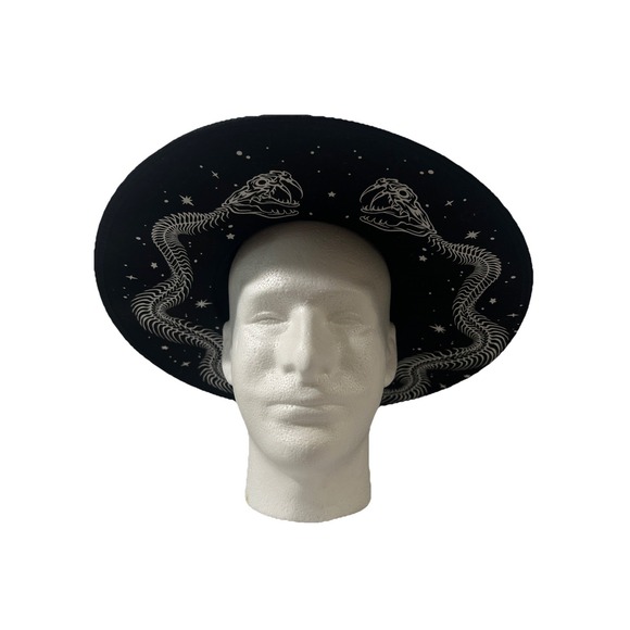 Hattie Carnegie | Accessories | Black Hat Goth Snake Skeleton Stars ...